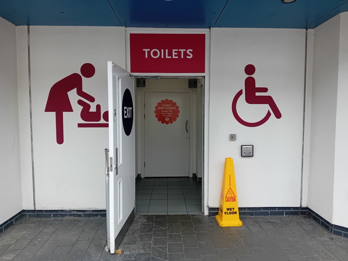 Affinity Devon Outlet Shopping Centre | AccessAble