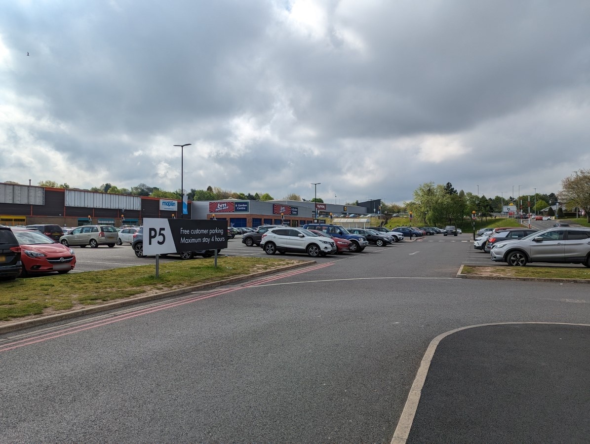 Merry Hill - Retail Park | AccessAble