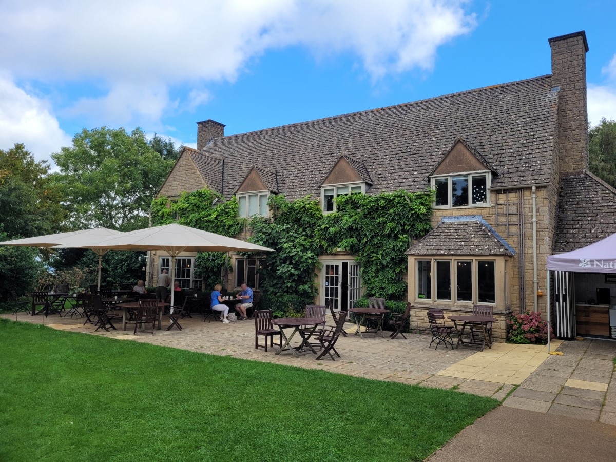 Snowshill Manor and Garden - Café | AccessAble