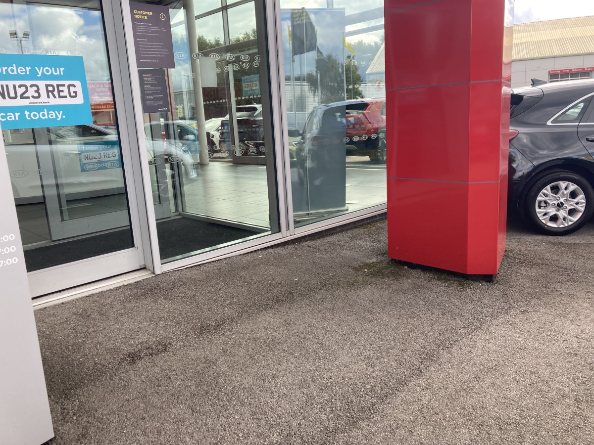 Arnold Clark Northwich Vauxhall / Kia | AccessAble