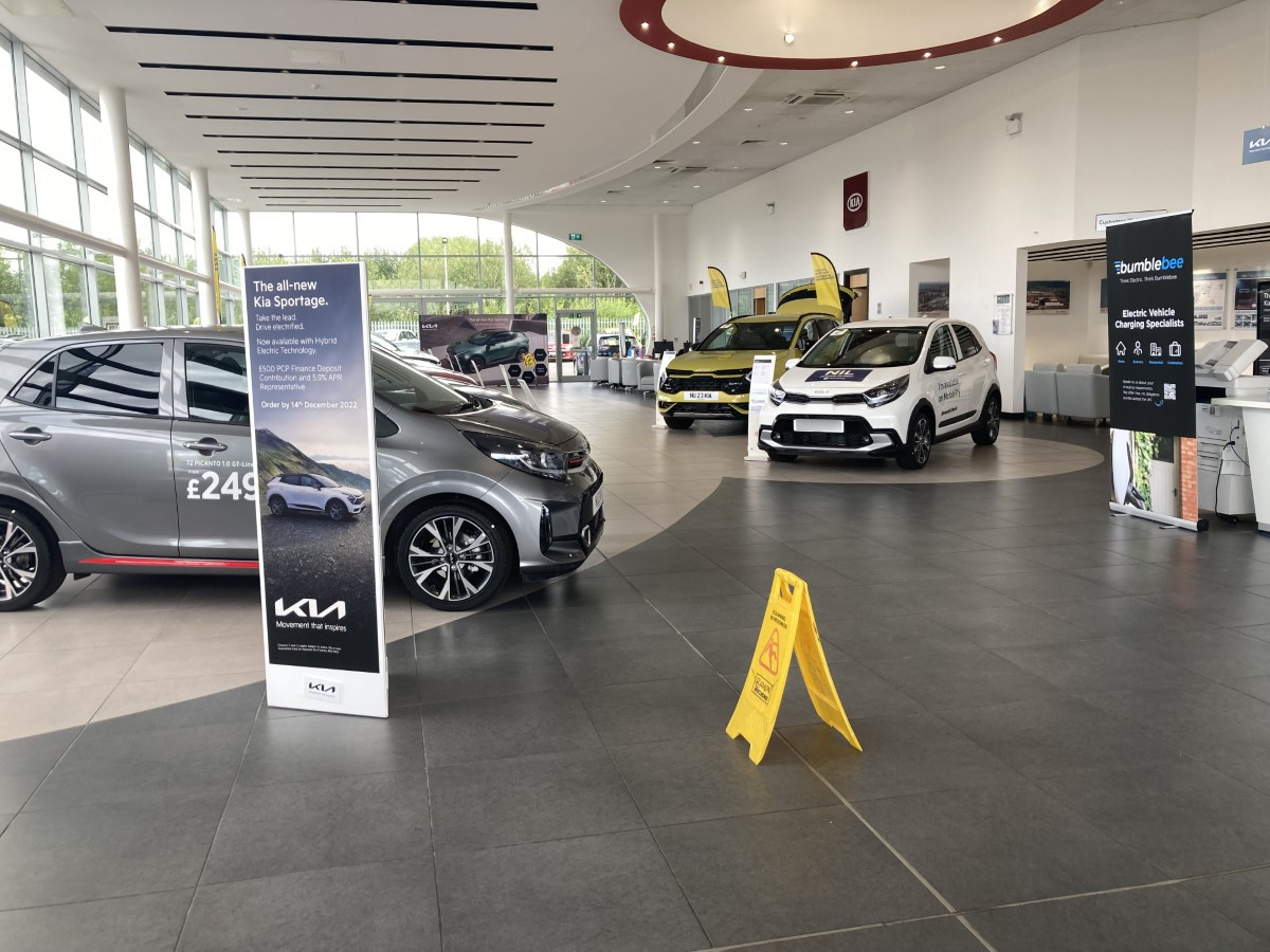 Arnold Clark Northwich Vauxhall / Kia | AccessAble