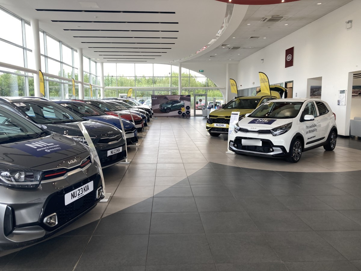 Arnold Clark Northwich Vauxhall / Kia | AccessAble