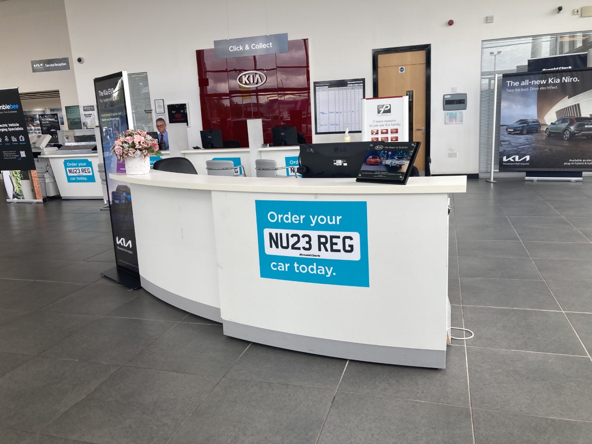 Arnold Clark Northwich Vauxhall / Kia | AccessAble