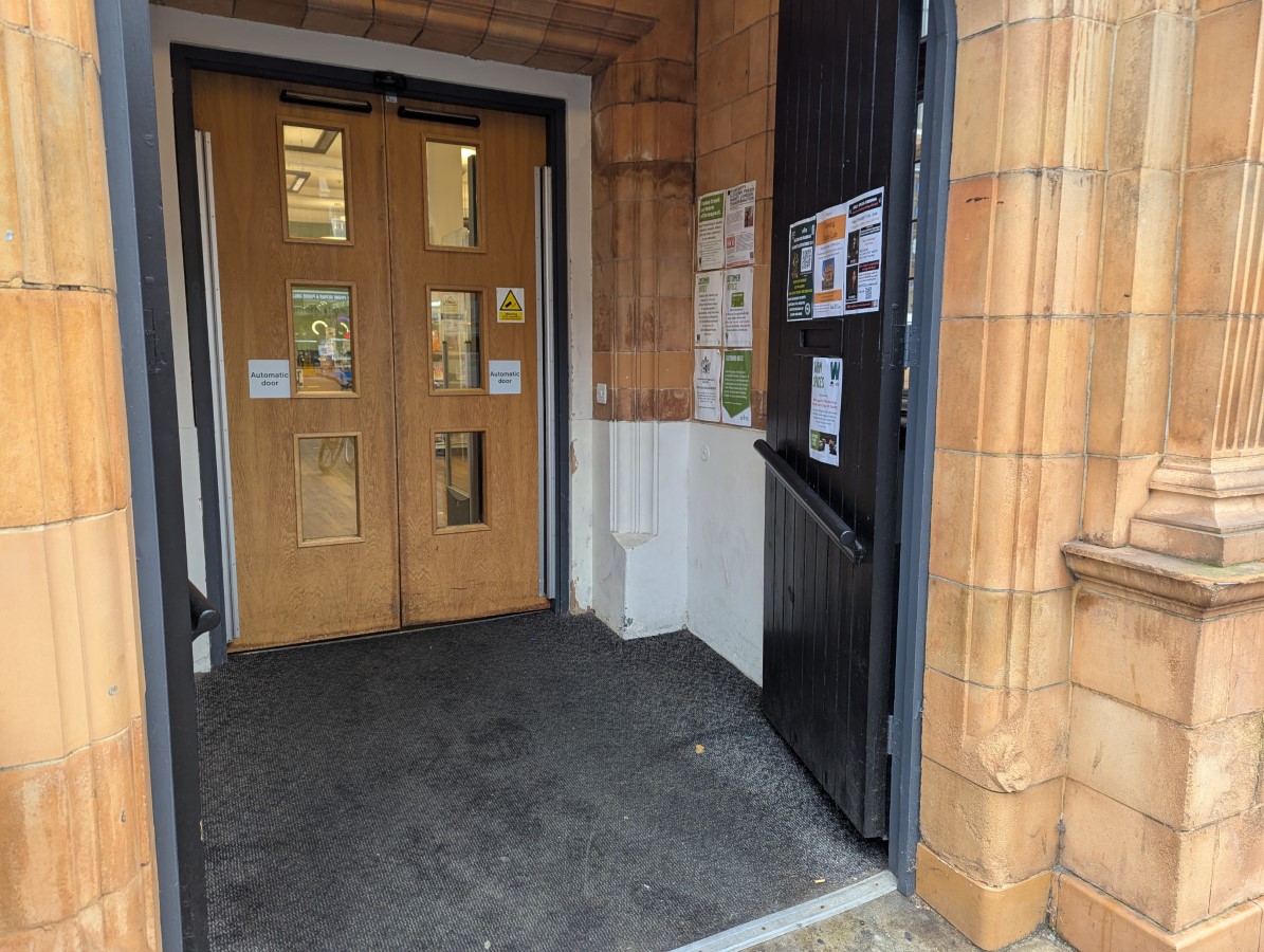 Tooting Library | AccessAble