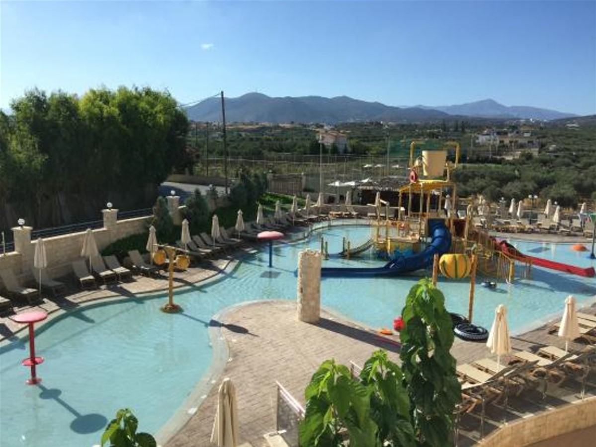 TUI BLUE Sensatori Atlantica Caldera Palace - Water Park | AccessAble