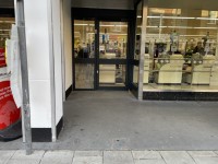 Tesco Salisbury Metro | AccessAble