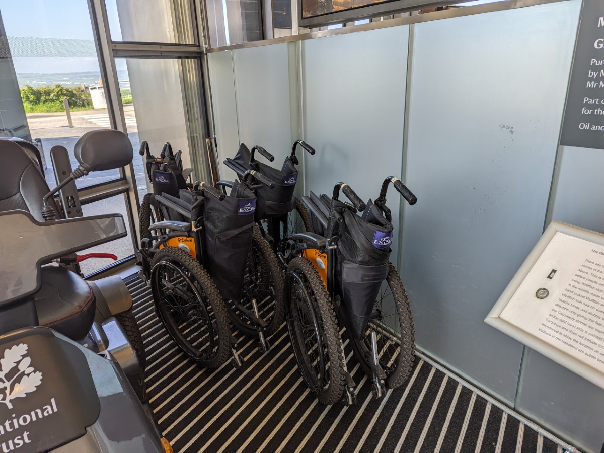 Giant's Causeway - Parking and Arrival | AccessAble