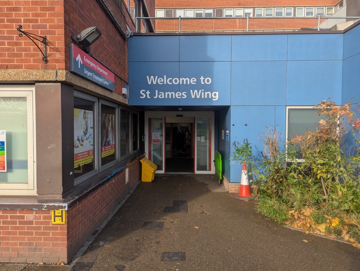 St James Wing – Clinic 2 - Fracture and Orthopaedic Clinic | AccessAble