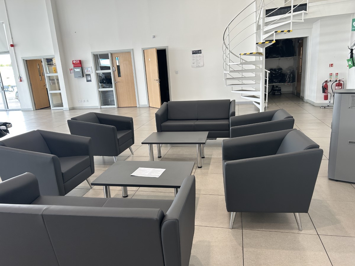 Arnold Clark Stirling Volvo / Used Car Centre | AccessAble