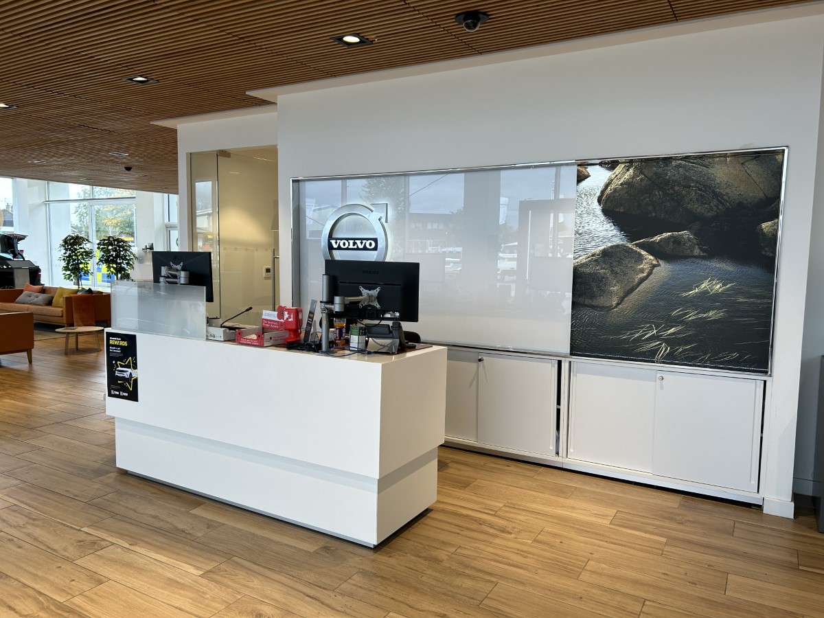 Arnold Clark Stirling Volvo / Used Car Centre | AccessAble