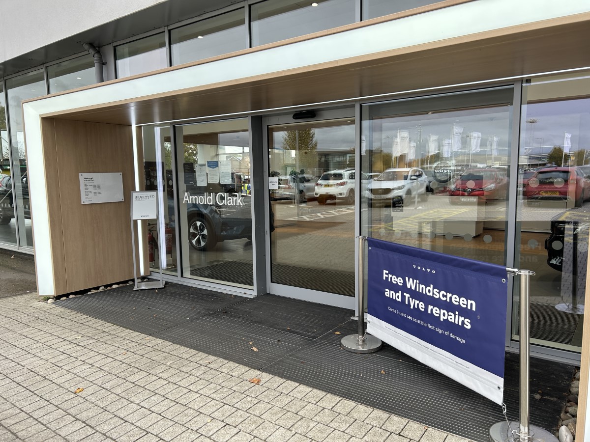 Arnold Clark Stirling Volvo / Used Car Centre | AccessAble