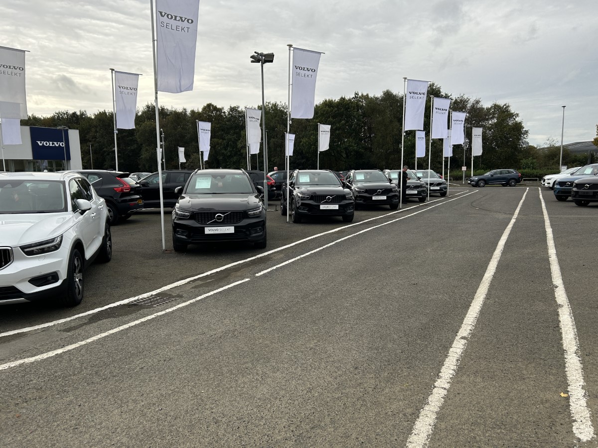 Arnold Clark Stirling Volvo / Used Car Centre | AccessAble