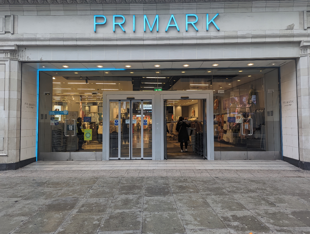 Primark - Tottenham Court Road | AccessAble