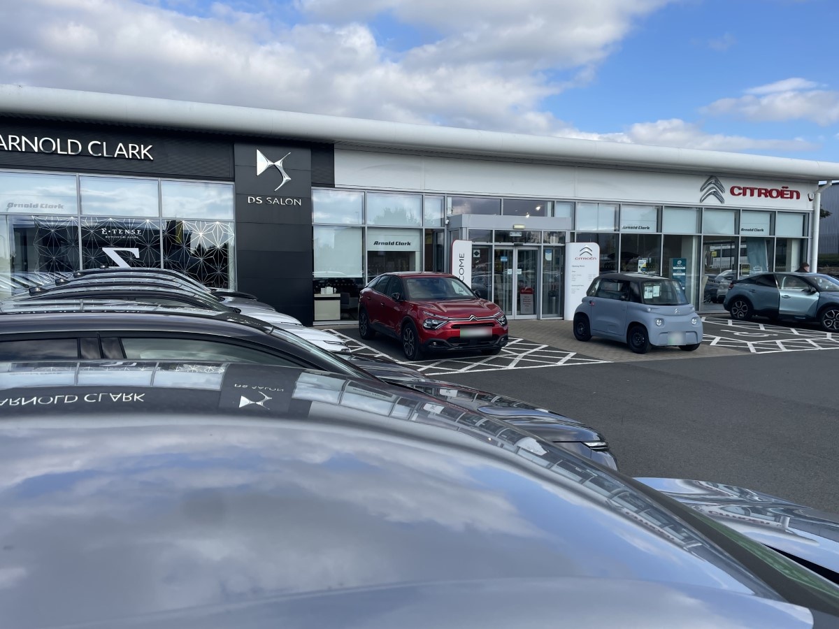 Arnold Clark Edinburgh Sighthill Citroën / DS | AccessAble
