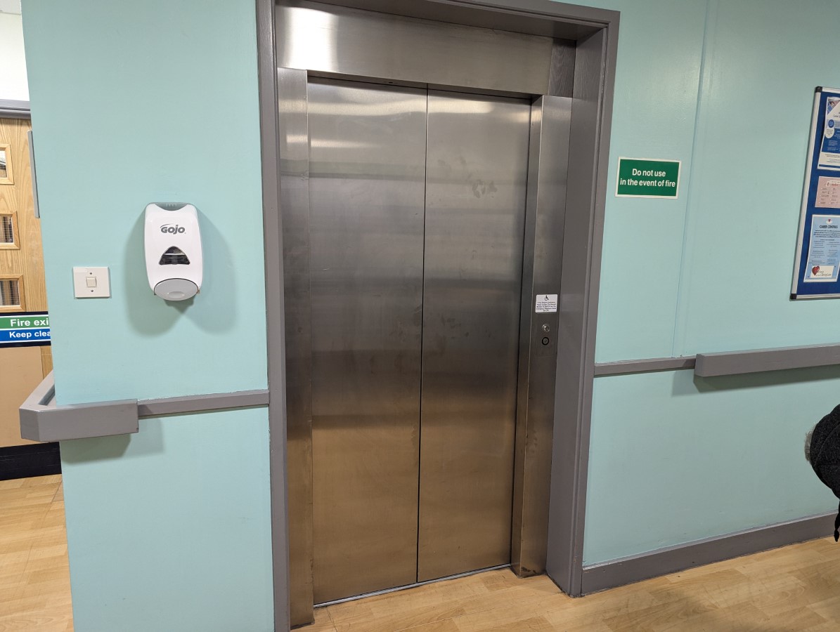 Peasley Cross Hospital - Iris Ward | AccessAble