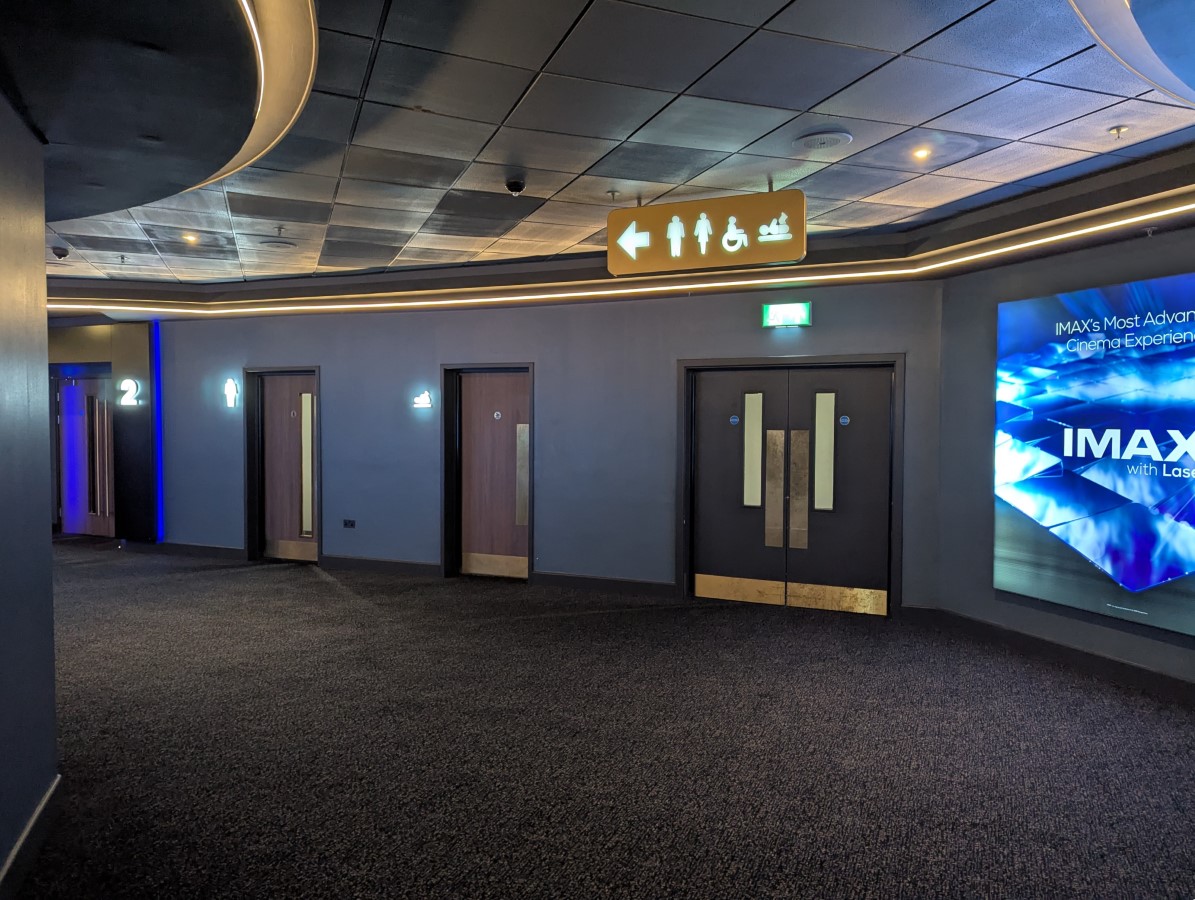 ODEON Luxe - Uxbridge | AccessAble