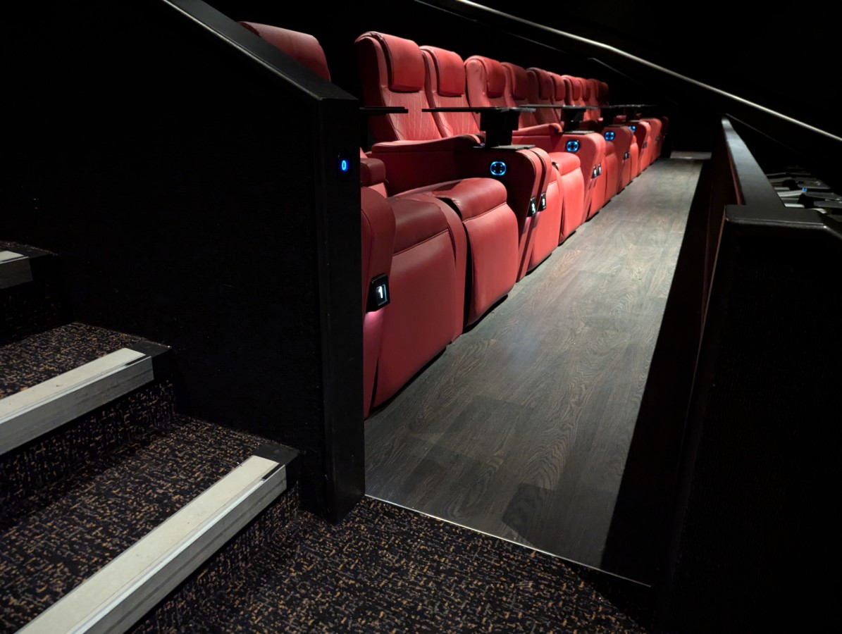 ODEON Luxe - Uxbridge | AccessAble