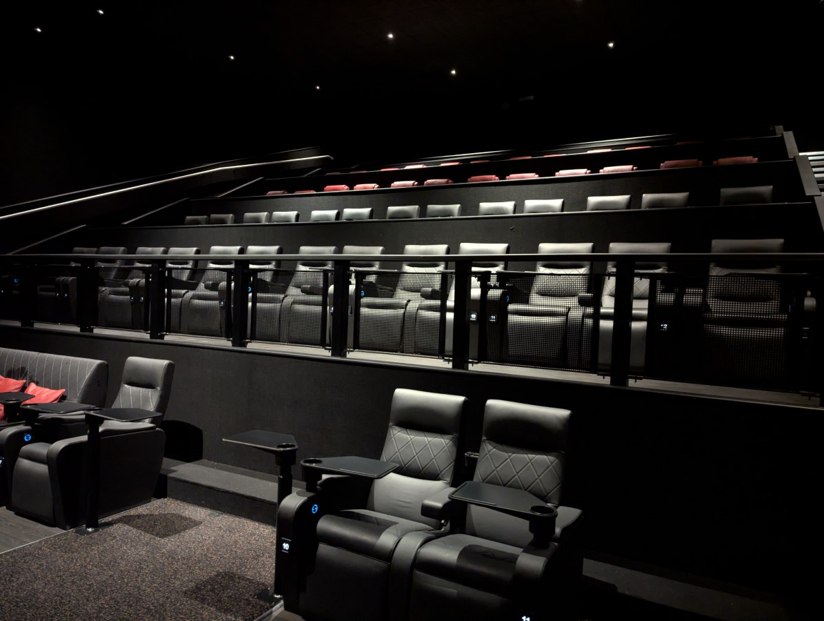 ODEON Luxe - Uxbridge | AccessAble