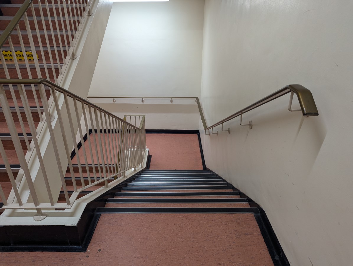 Northern General Hospital - Getting To and Getting Around | AccessAble