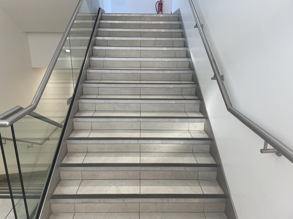 Getting To and Getting Around at Ulster Hospital | AccessAble