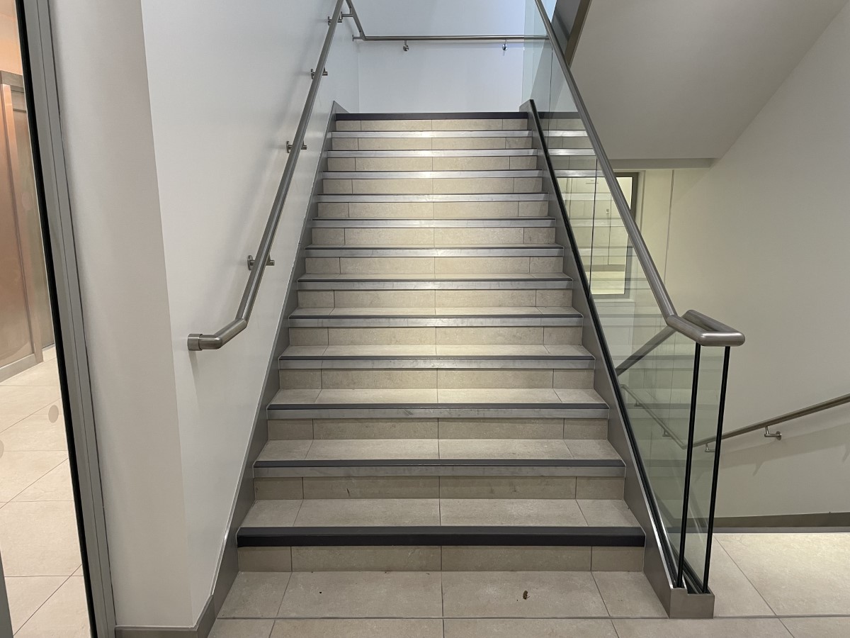 Getting To and Getting Around at Ulster Hospital | AccessAble