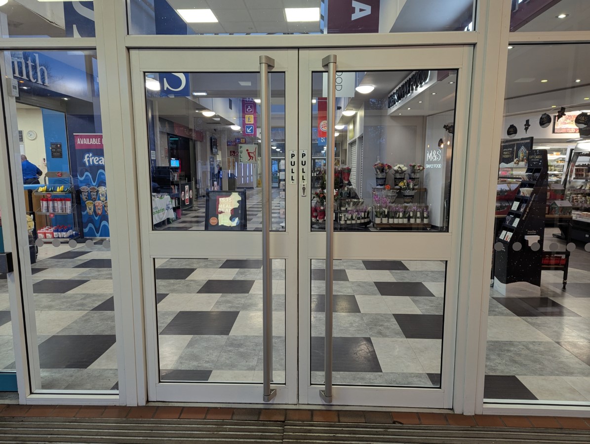M4 - Heston Services - Westbound - Moto | AccessAble