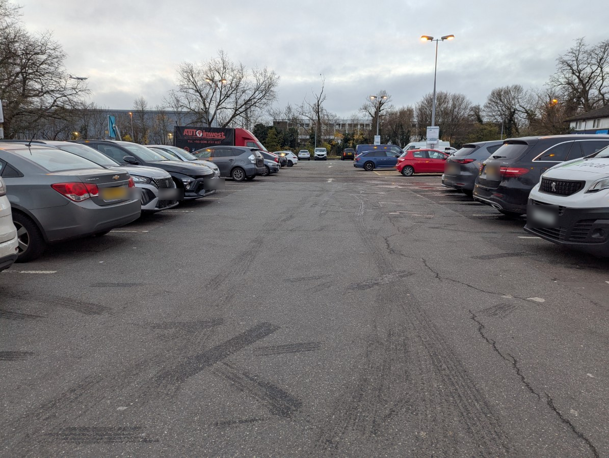 M4 - Heston Services - Westbound - Moto | AccessAble