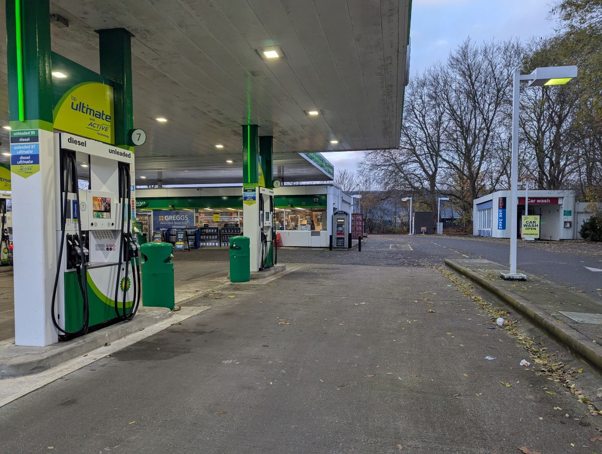 M4 - Heston Services - Westbound - Moto | AccessAble