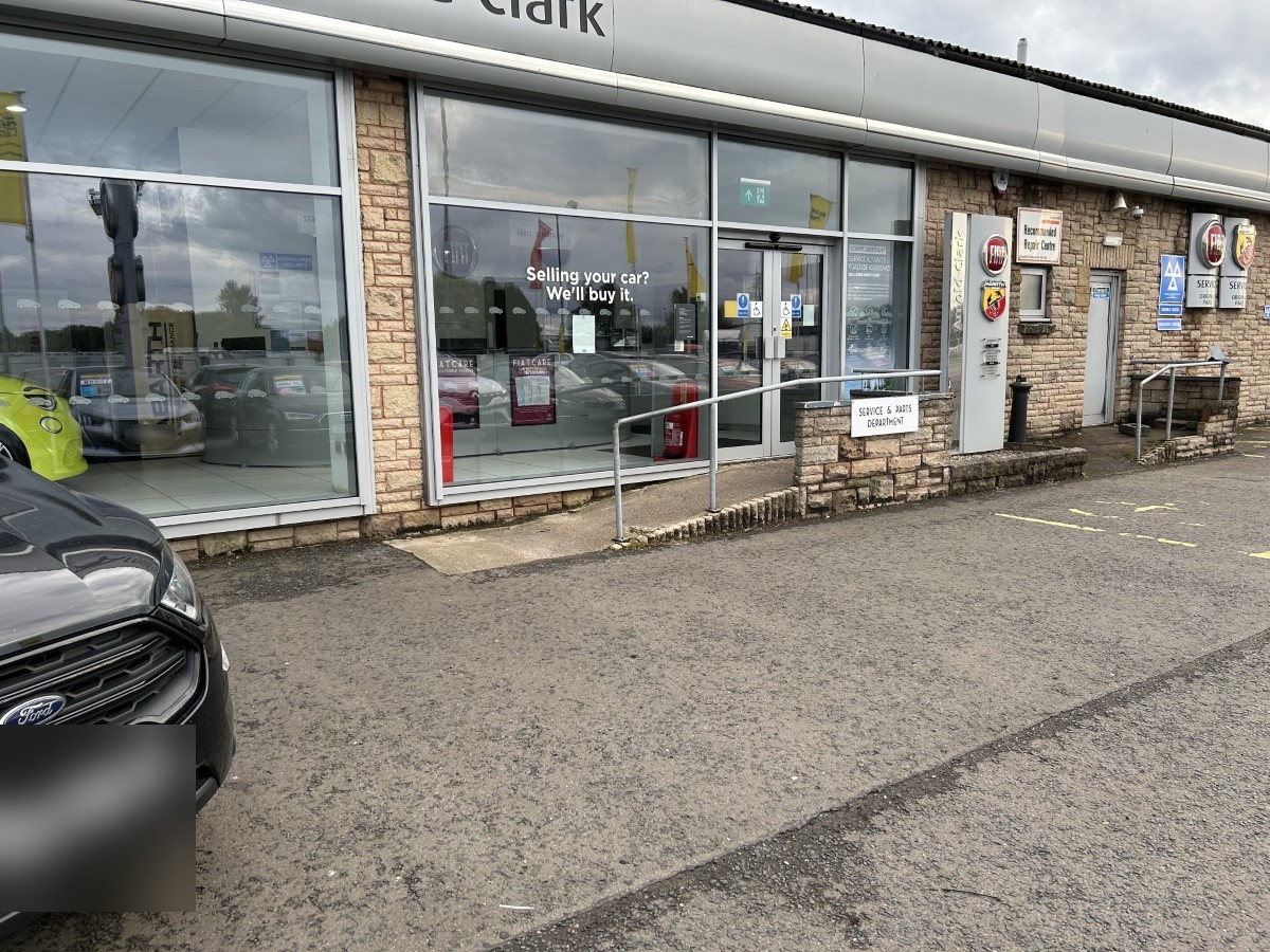 Arnold Clark Falkirk Fiat / Abarth | AccessAble