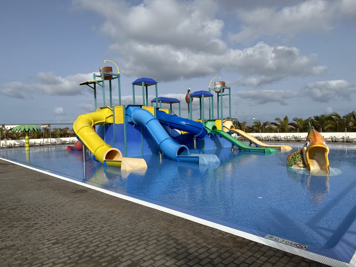 RIU Palace Santa Maria - RiuLand Children's Pool | AccessAble