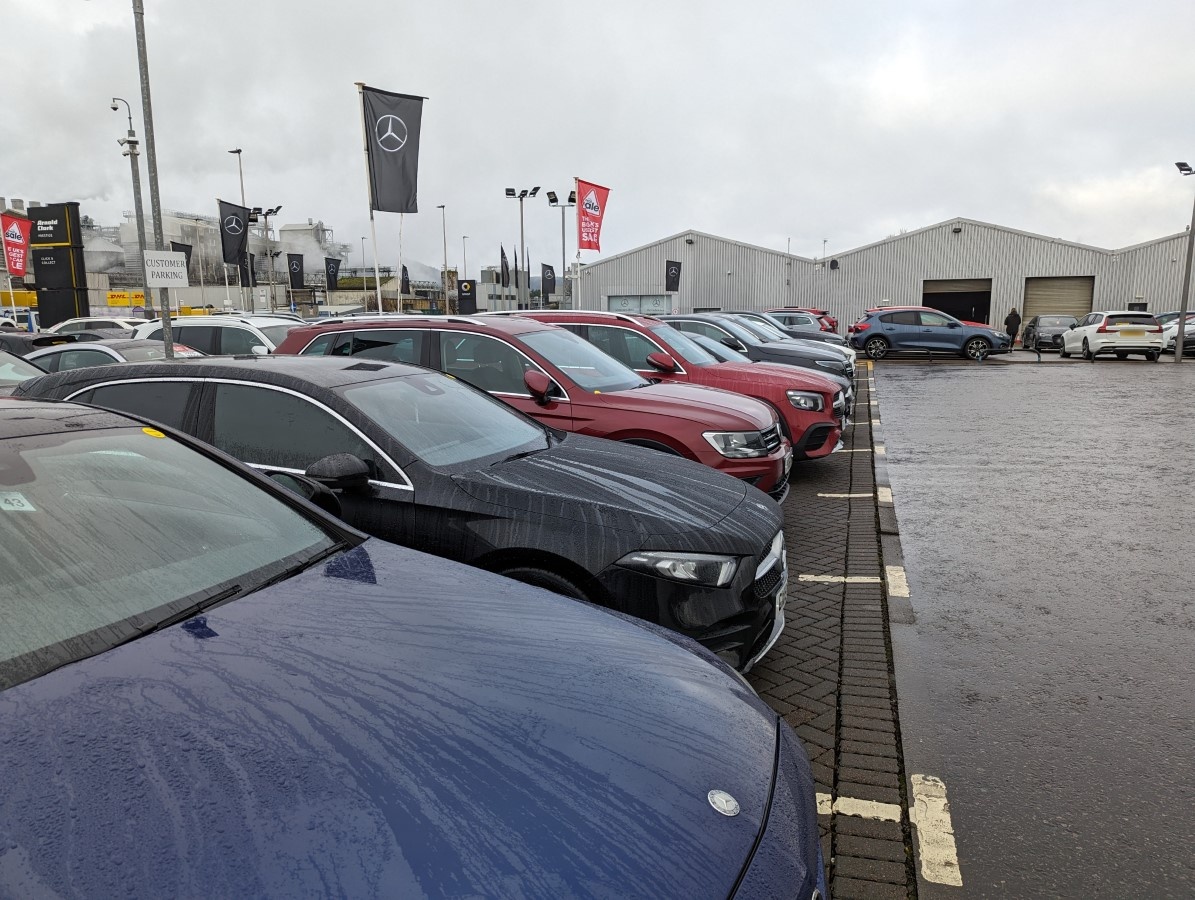 Arnold Clark Inverness Click & Collect | AccessAble