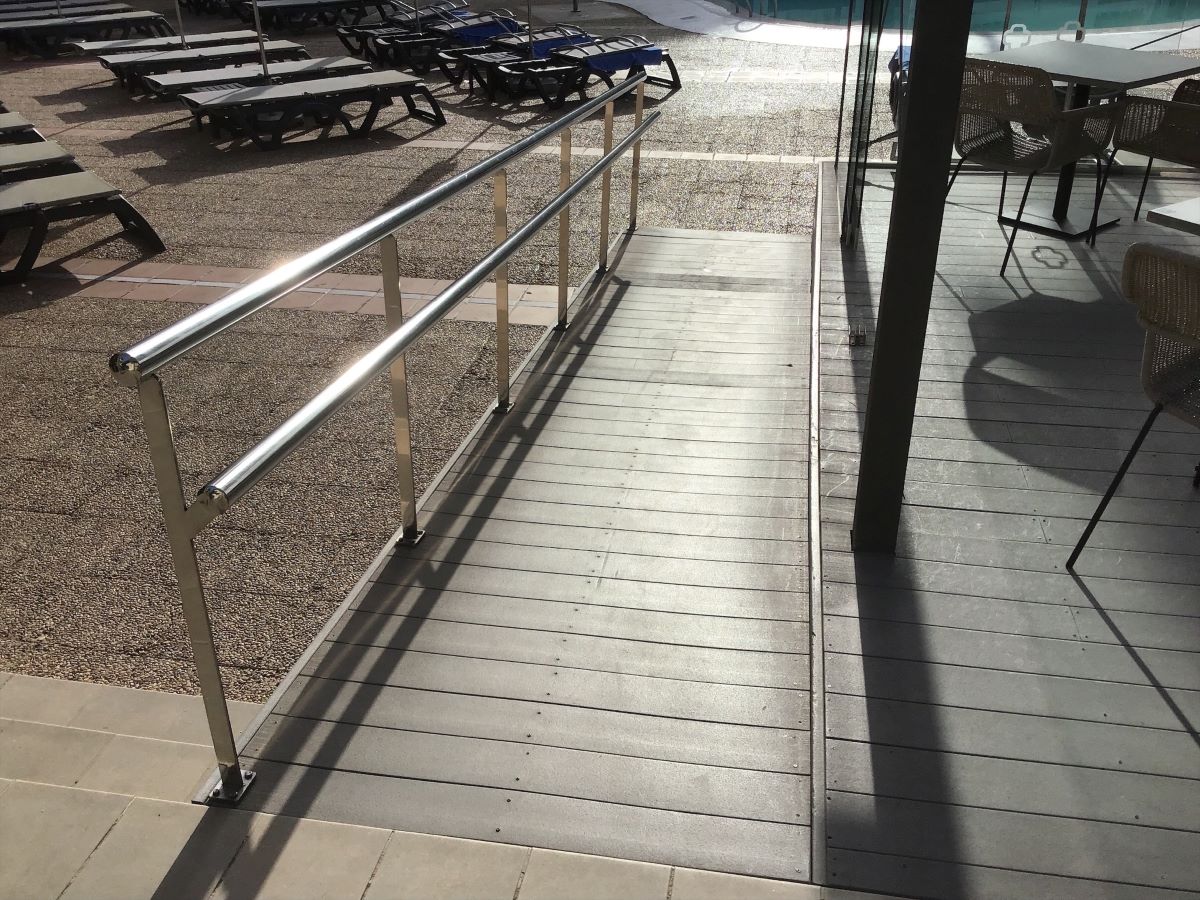 TUI BLUE RIU Calypso - Swimming Pools | AccessAble