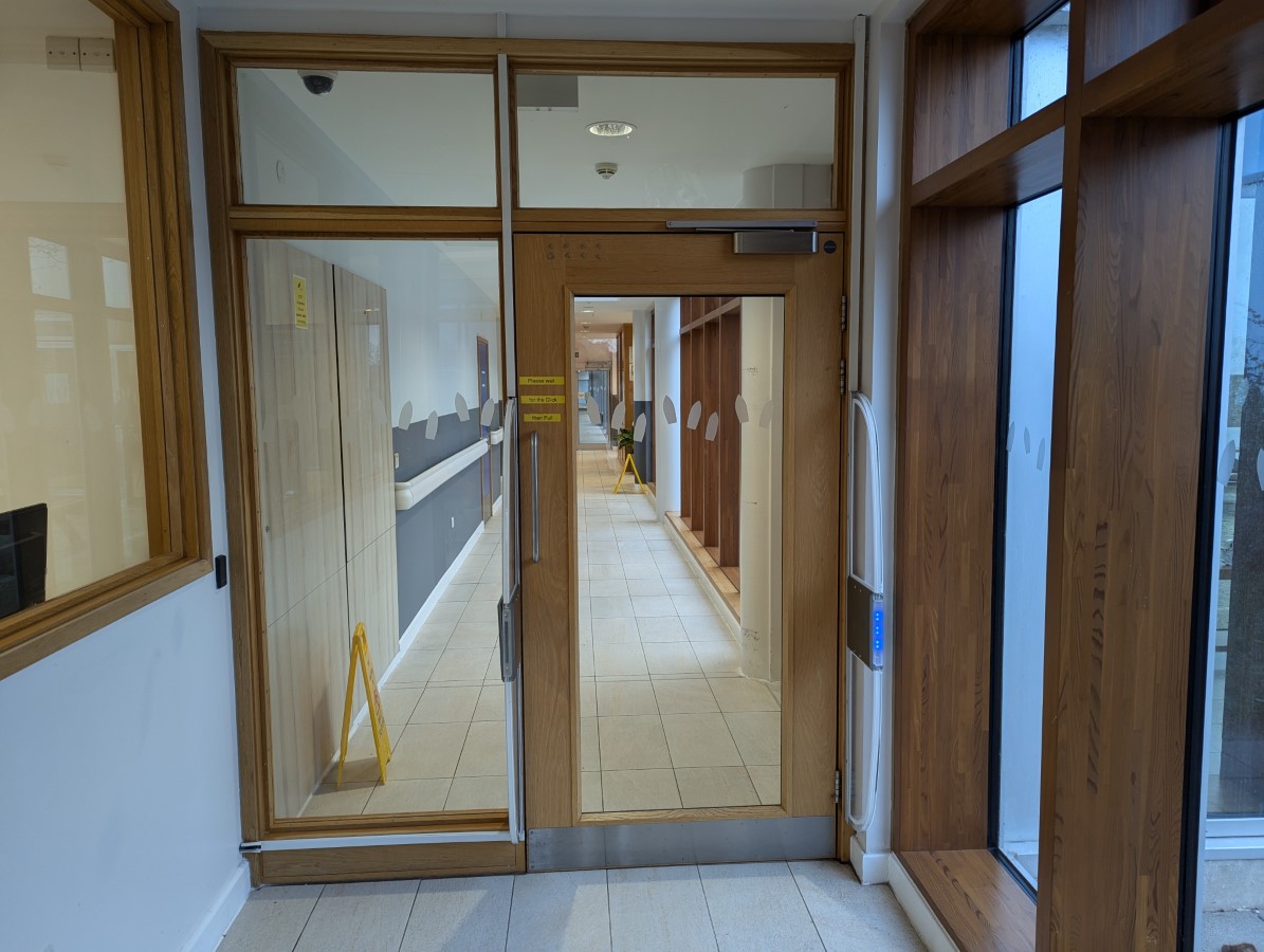 Clock View Hospital - Dee Ward | AccessAble