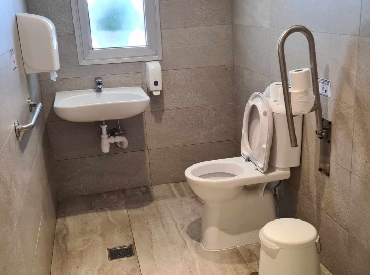 TUI BLUE Atlantica Sea Breeze - Toilets with Adaptations for Disabled ...