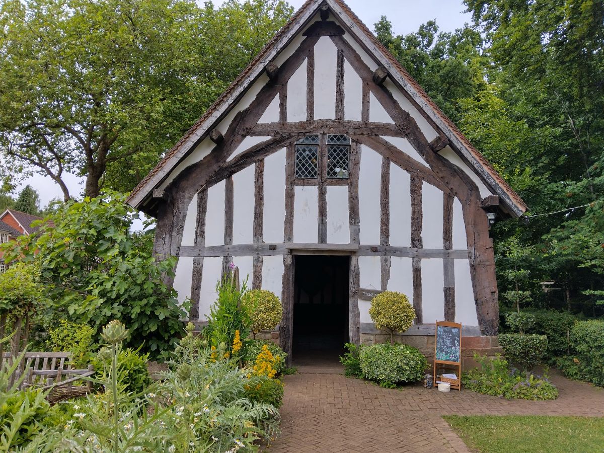 Selly Manor Museum | AccessAble