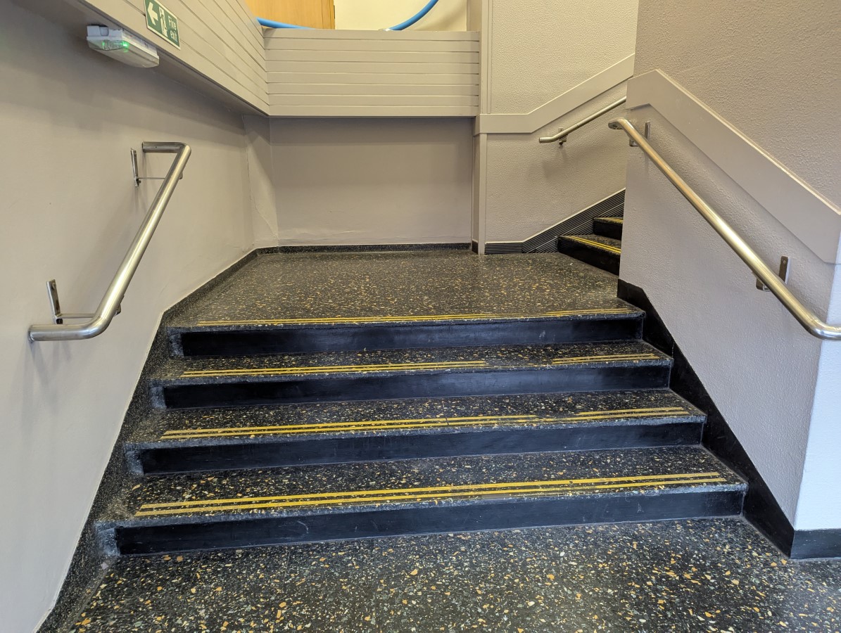 M1 - Trowell Services - Northbound - Moto | AccessAble