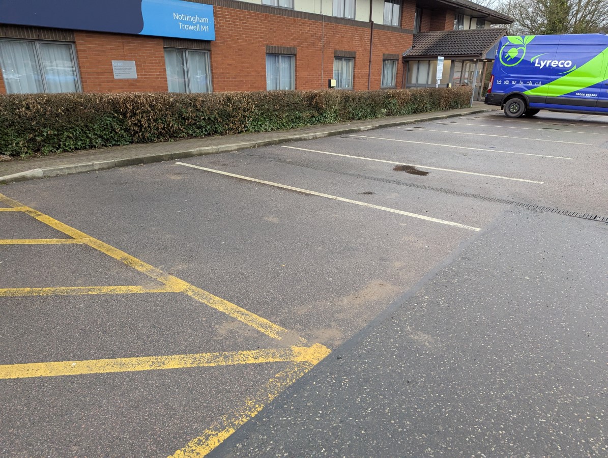 M1 - Trowell Services - Northbound - Moto | AccessAble