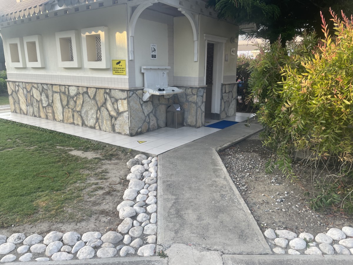 TUI BLUE Tropical - Main Pool and Slides | AccessAble