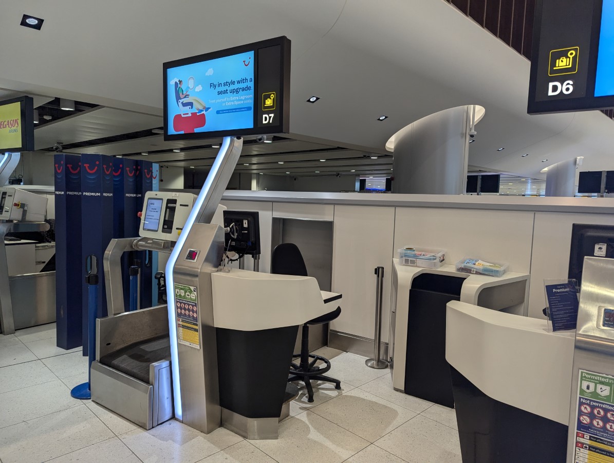 Terminal 2 - Departures Check-In | AccessAble