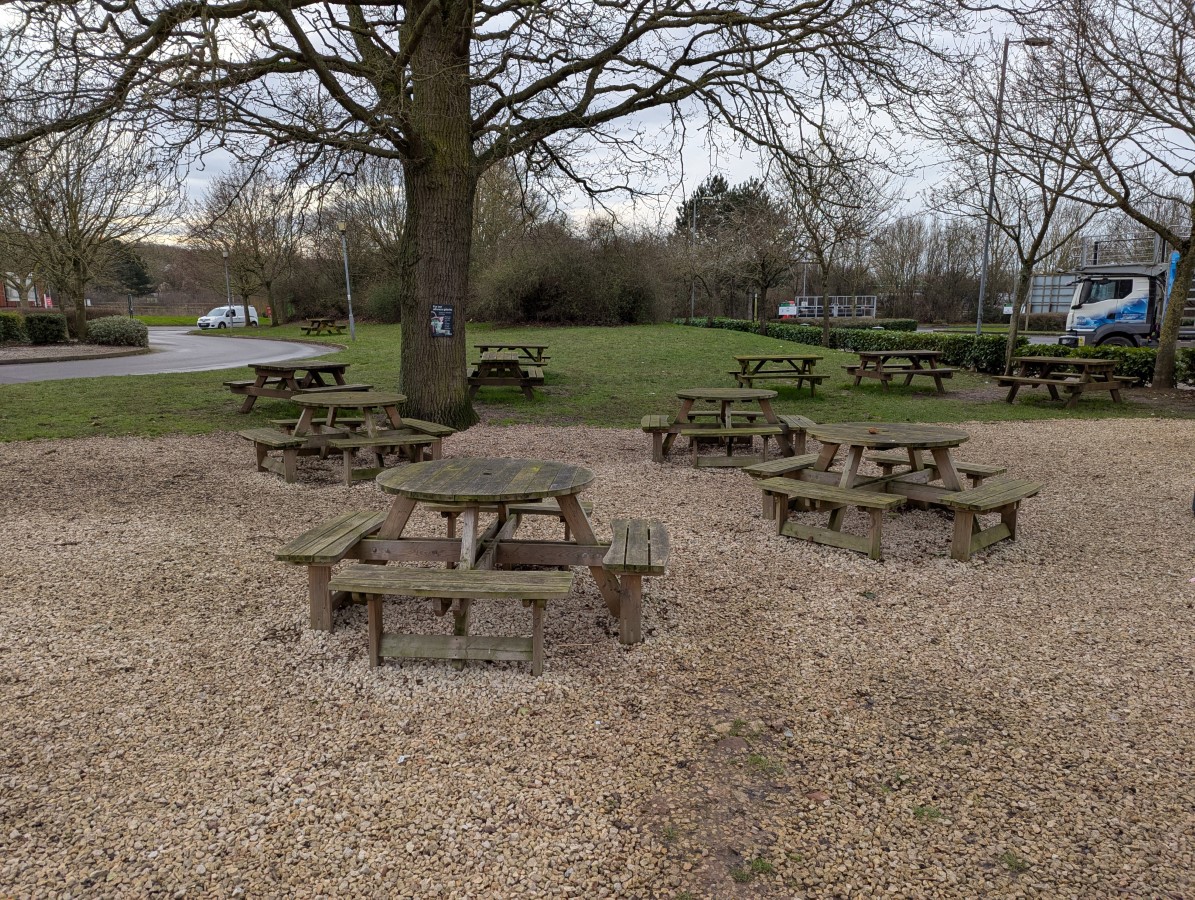 M40 - Warwick Services - Southbound - Welcome Break | AccessAble