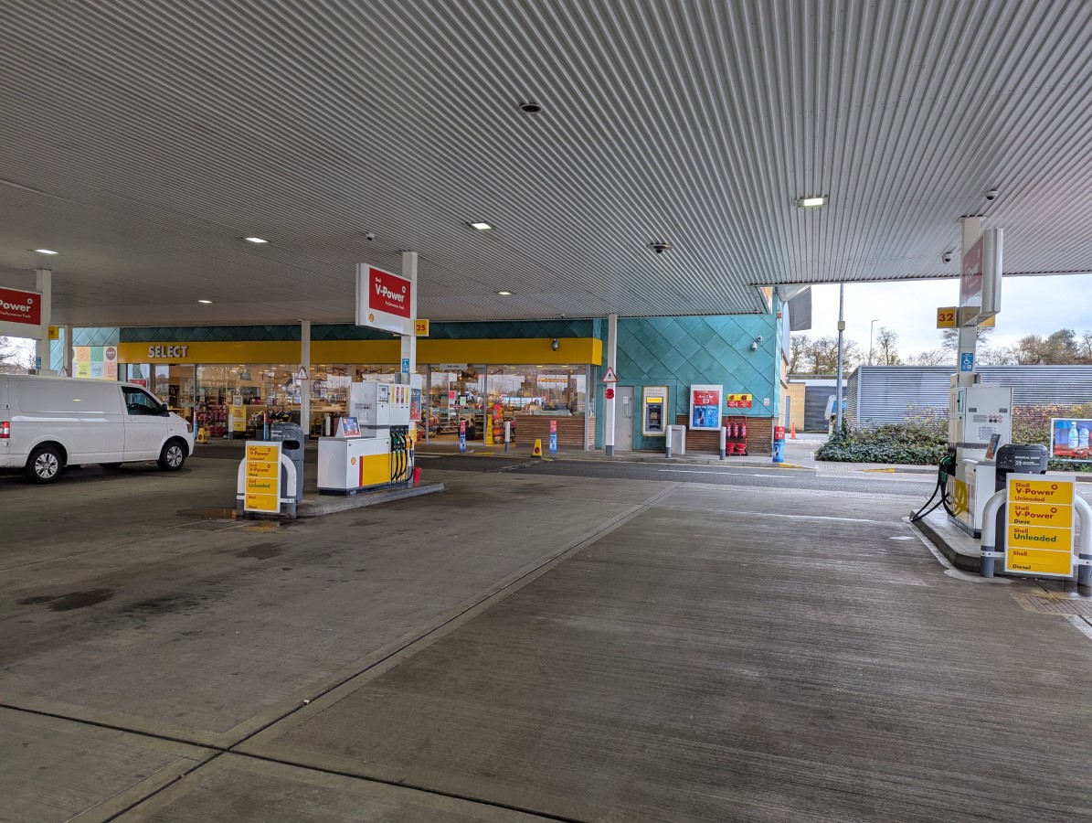 M25 - Cobham Services - EXTRA | AccessAble