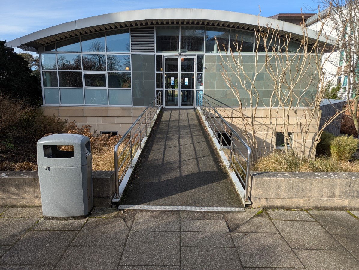 Pollock Halls Reception Centre | AccessAble