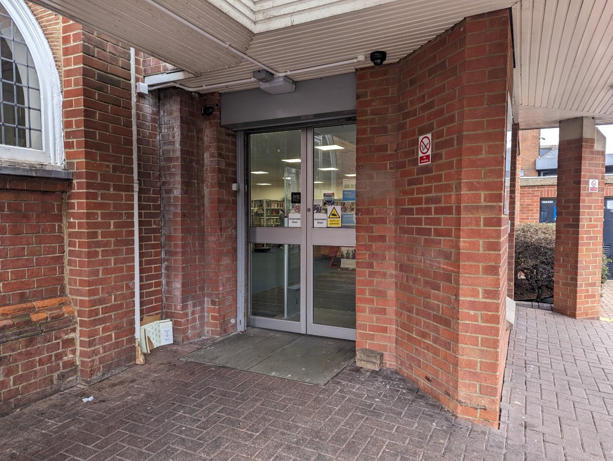 Balham Library | AccessAble