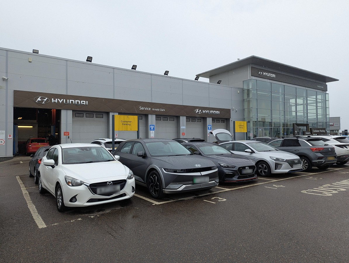 Arnold Clark Inverness Motorstore / Hyundai | AccessAble