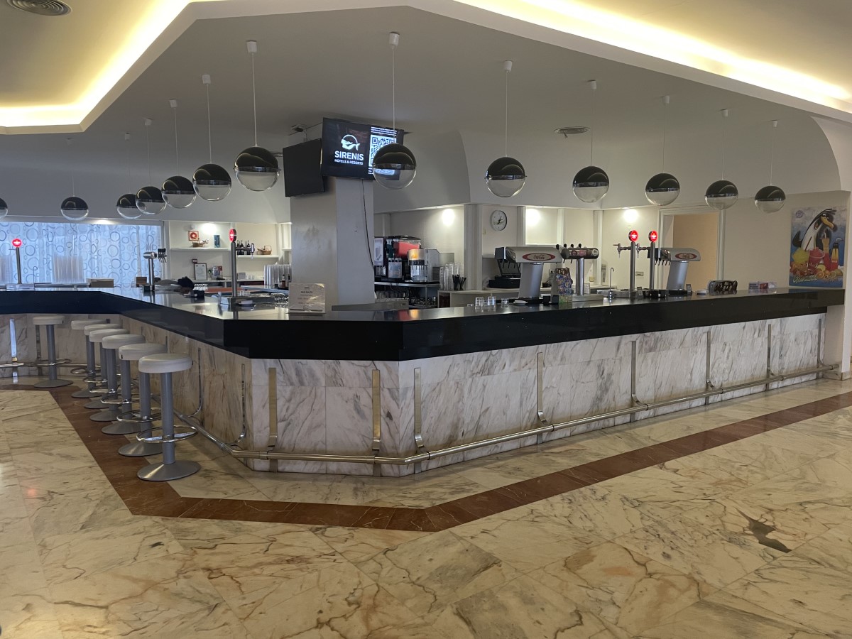 Holiday Village Seaview Ibiza - Lounge Bar | AccessAble