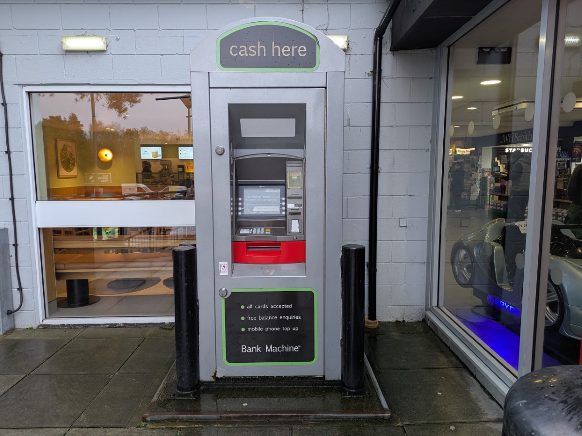 M3 - Fleet Services - Northbound - Welcome Break | AccessAble