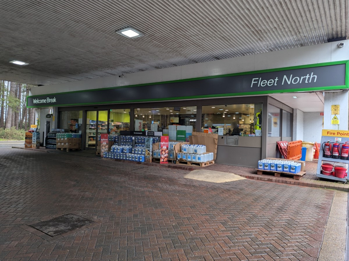 M3 - Fleet Services - Northbound - Welcome Break | AccessAble