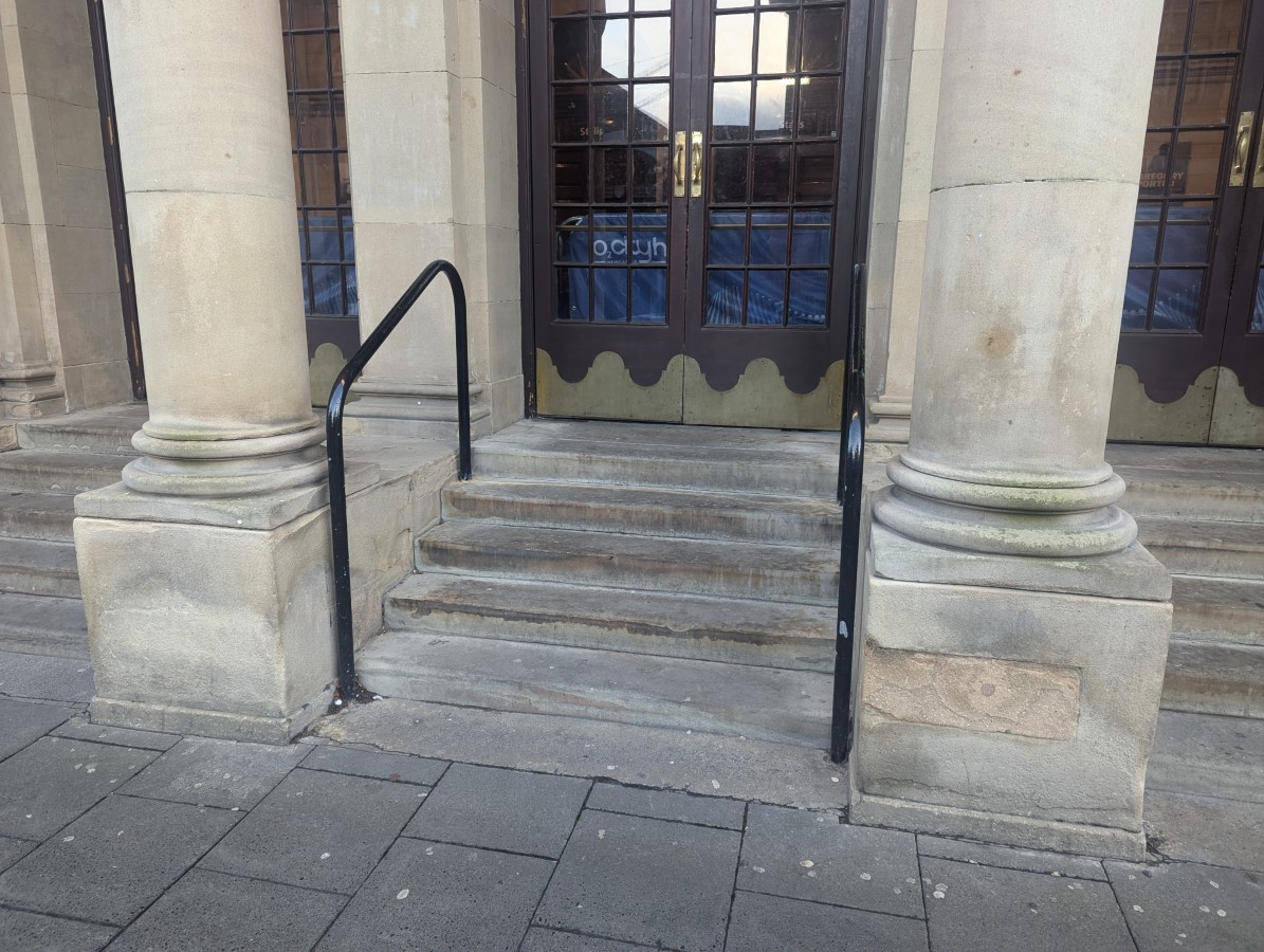 O2 City Hall | AccessAble