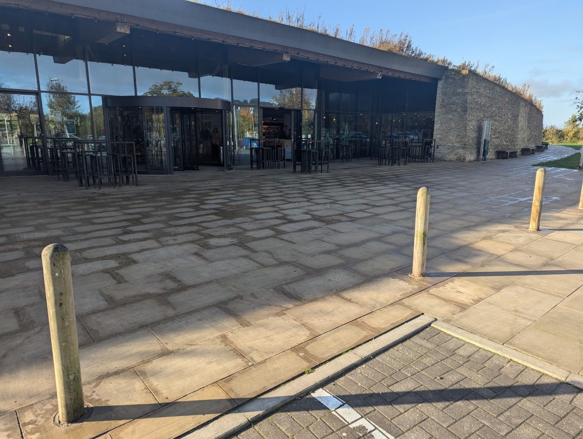 M5 - Gloucester Services - Southbound - Westmorland Family | AccessAble