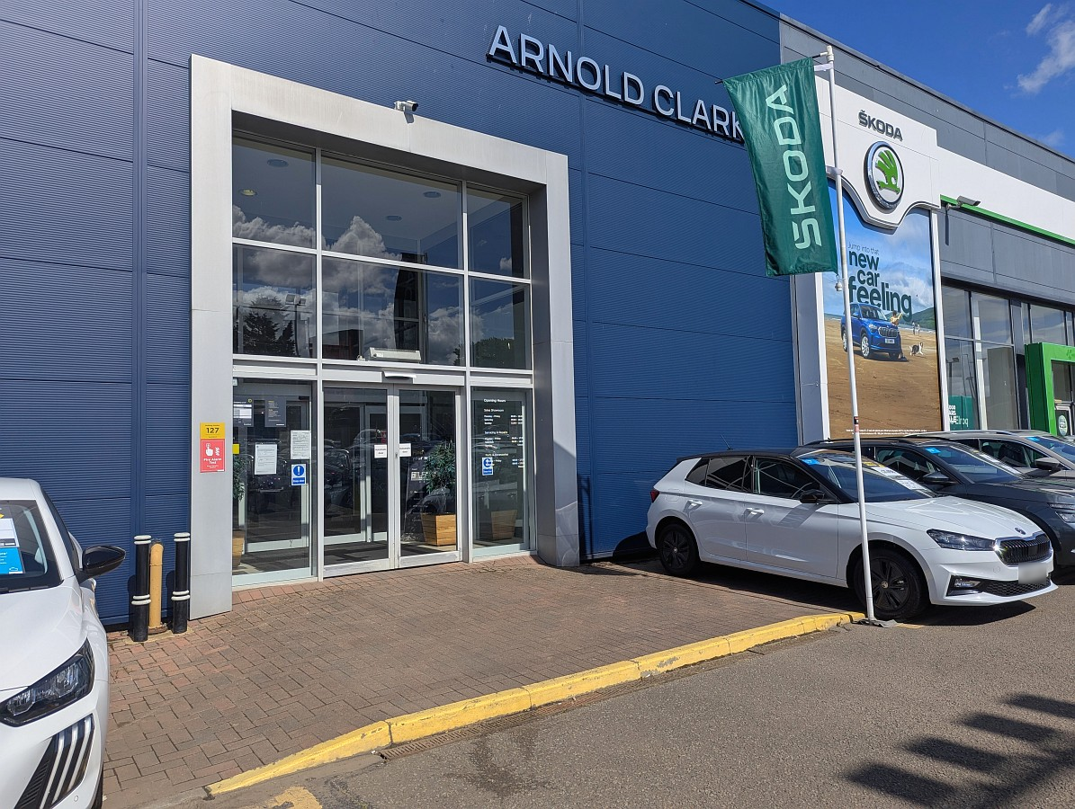 Arnold Clark Edinburgh Seafield Peugeot / Skoda / BYD / SEAT / CUPRA ...
